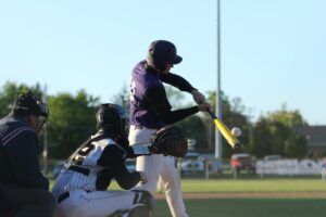 Types of hits in Baseball Explained (For Beginners)