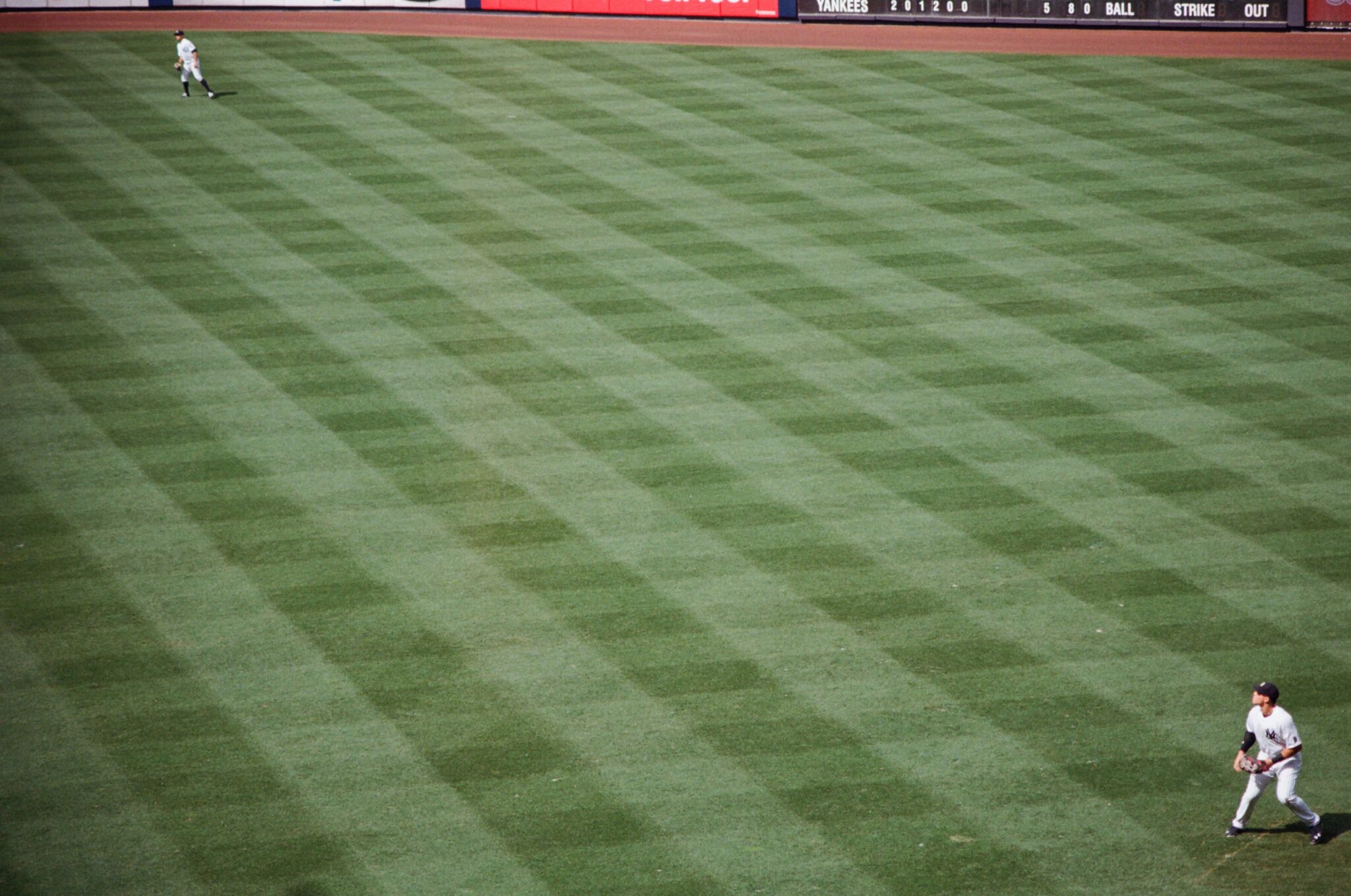 What is a Fielders Choice? A Concise Baseball Guide